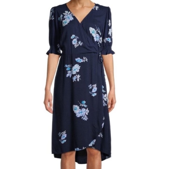 Time and Tru | Dresses | Time And Tru Woven Wrap Blue Navy Floral Midi ...